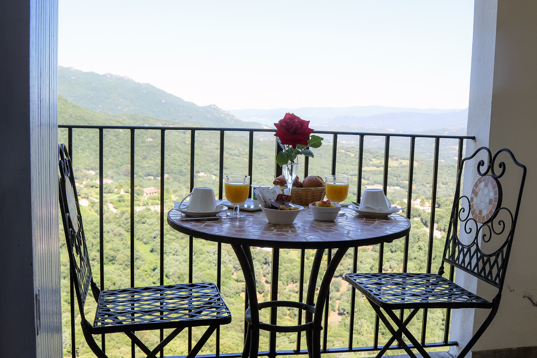 Hôtel les Roches - Hôtel 3 étoiles à Sartène - Vue exceptionnelle